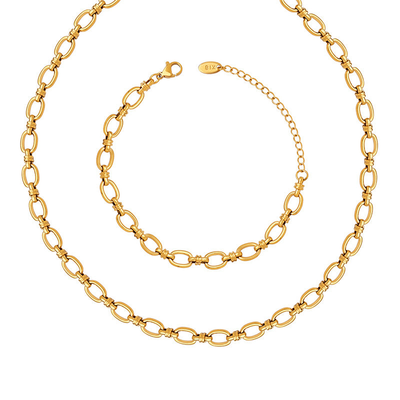 Luxurious Interlocked Chain Titanium Steel Jewelry Set in Gold Plating ...